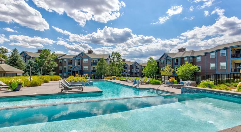 Modern Apartment Photo Gallery | Cortland Grand River